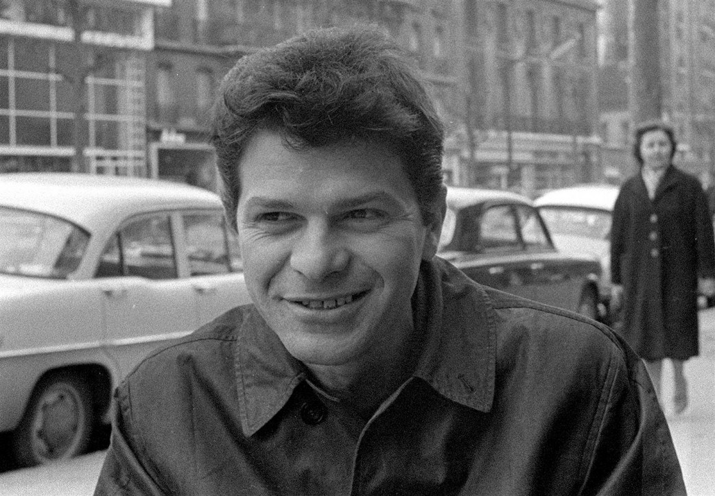 Gregory Corso: una poesia da “Gasoline” (minimum fax, 2015) – Postille ...